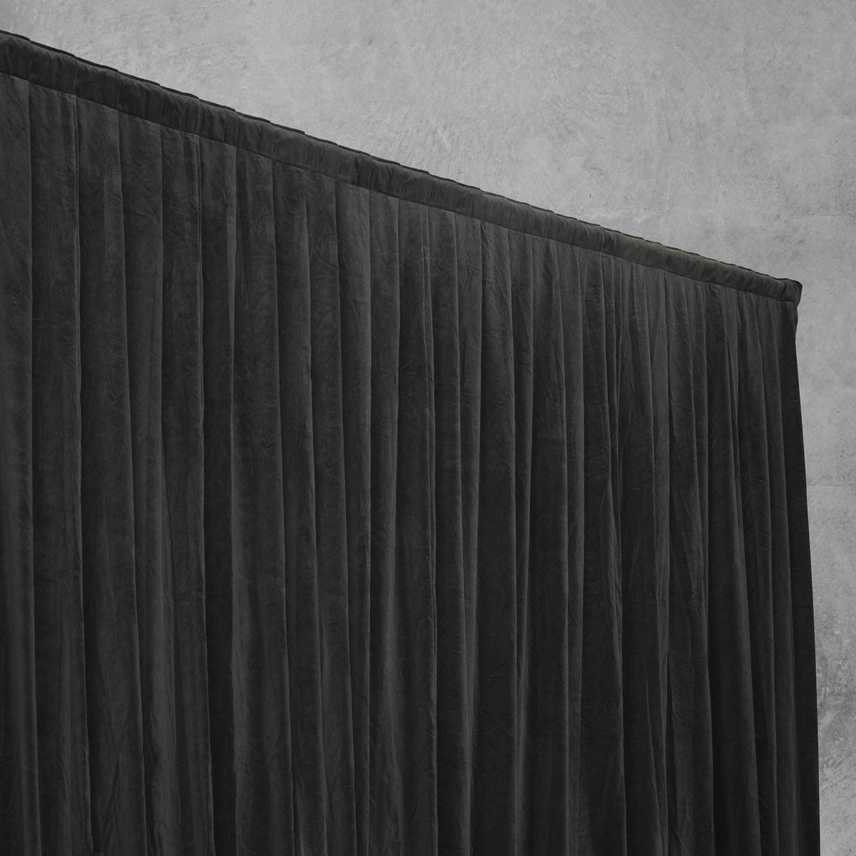 PUSHUP DRAPES – Fiasco Cases NZ