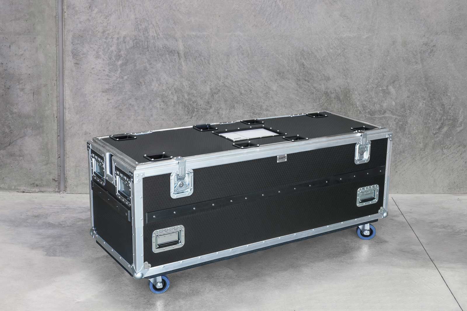 1600 Low Cadillac Case | Touring Road Cases | Fiasco Cases – Fiasco ...